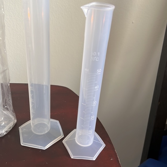 Other | New Lot Of 4 Funnel 6 Graduated Cylinder With Milliliter ...